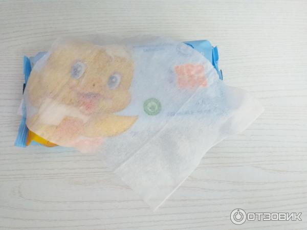 Отзыв о Влажные салфетки Кря-Кря | Нежные салфетки комфортные в применении.