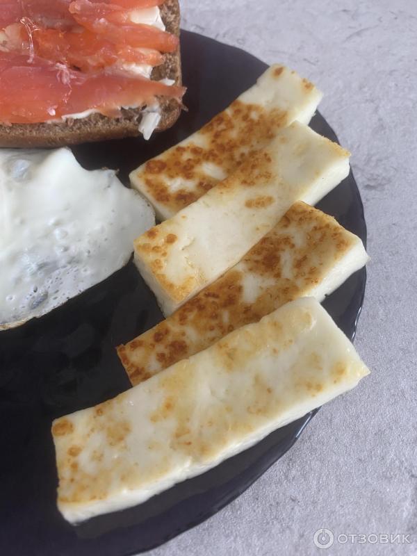 Отзыв о Сыр Радость вкуса "Для жарки" | Ещё один сыр для жарки, но с ...