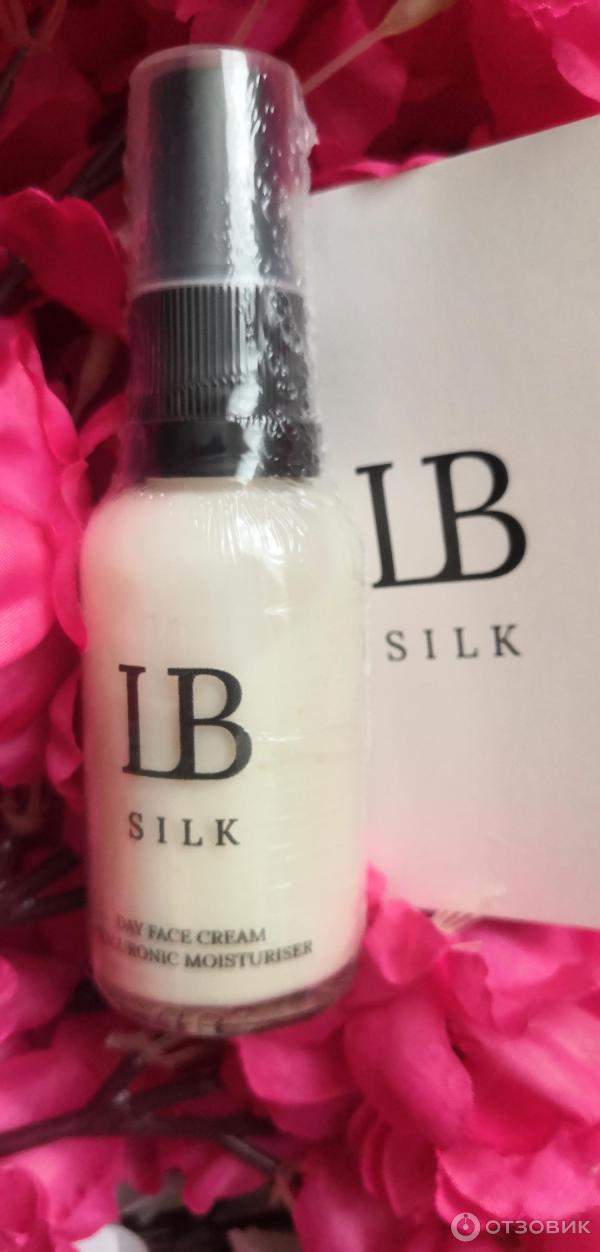 Отзыв о Увлажняющий крем для лица "LBSilk" с гиалуроновой кислотой | Приятный и лёгкий